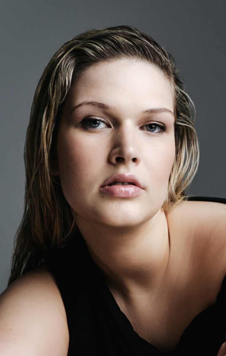 EMMA S. | Folio Management