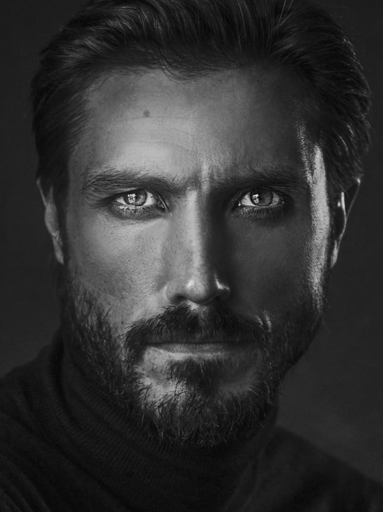 RYAN D | Folio Management